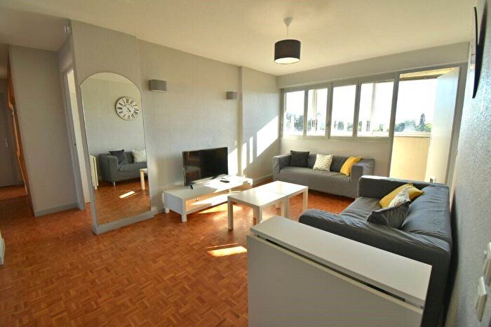 Appartement à louer - Fourvière-Saint Just, Lyon ème arrondissement - 5 pièces - 4 chambres