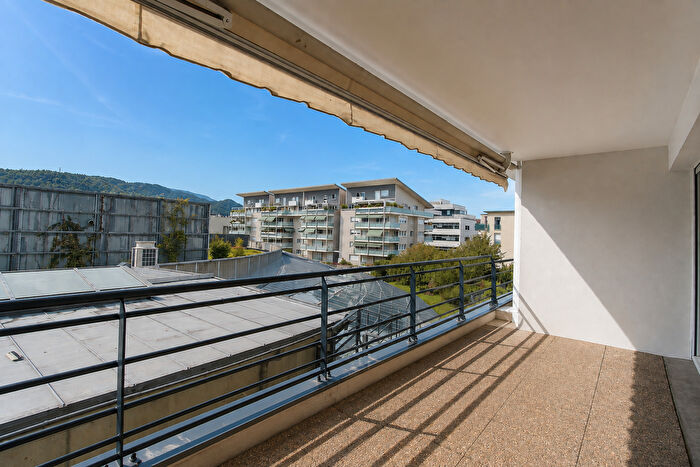 Annecy, Centre-ville, Vieille ville, Marquisats : Appartement 4 pièces à vendre