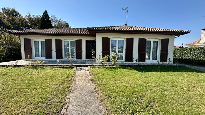 Maison à vendre - Martignas-sur-Jalle - 5 pièces - 3 chambres