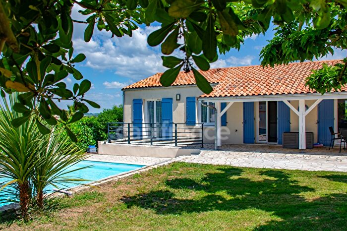 Meschers-sur-Gironde : Maison 4 pièces à vendre