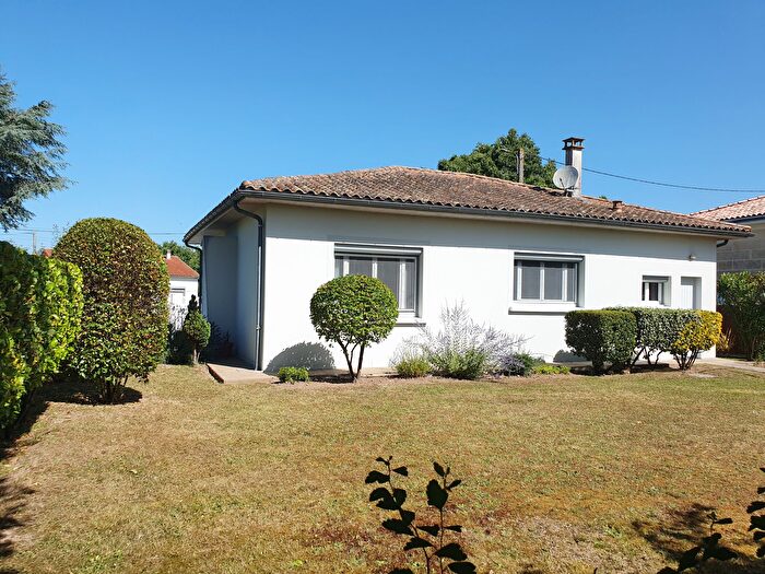 Maison 3 pièces à Cozes, à vendre