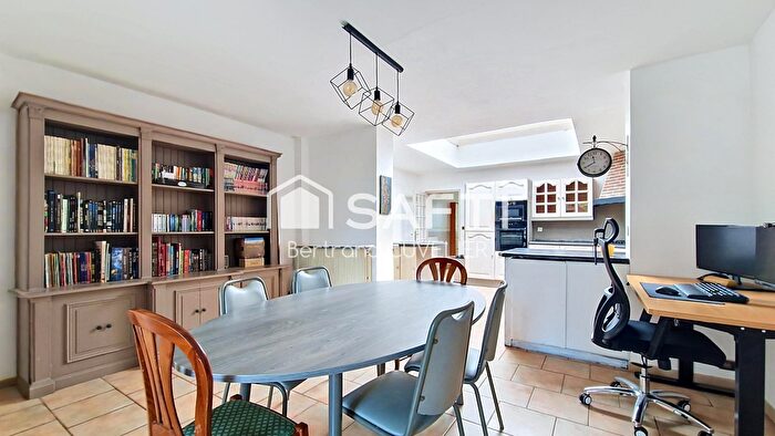Maison 5 pièces à Wavrin, à vendre