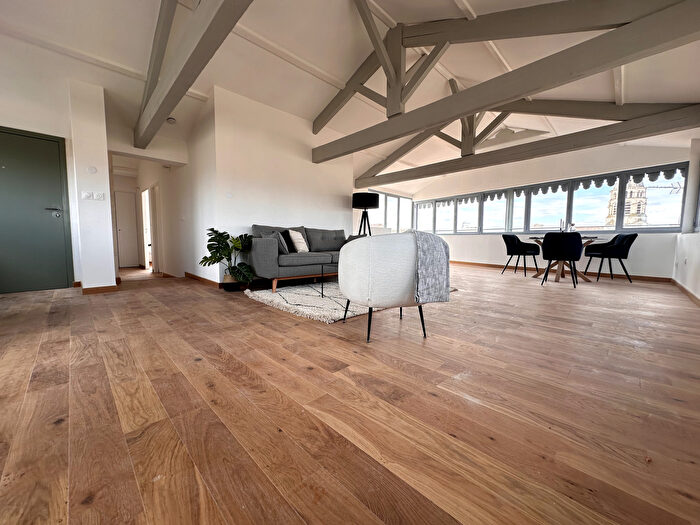 Appartement à vendre - Nîmes, Ecusson, Arènes - 4 pièces - 3 chambres