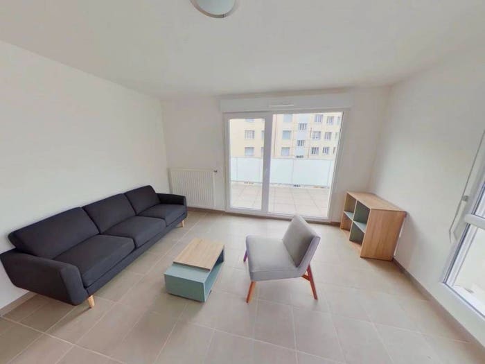Croix Luizet, Villeurbanne : Appartement 4 pièces à louer