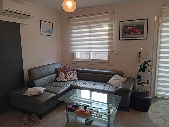 Maison à vendre - Saint-Cyprien, Village, Zone dActivité - 3 pièces - 2 chambres