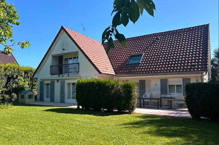 Maison à vendre - Saint-Witz - 9 pièces - 6 chambres