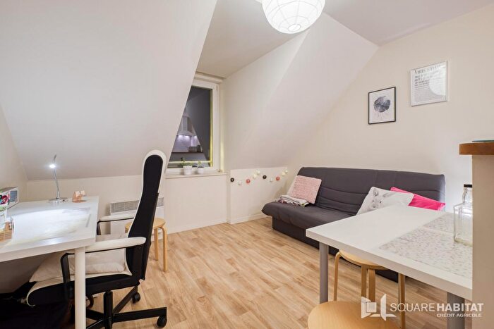 Fougères, Forairie, Cotterêts : Appartement 2 pièces à louer