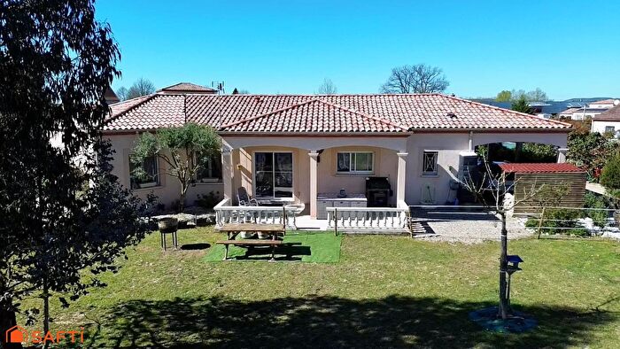 Maison à vendre - Sainte-Livrade-sur-Lot - 4 pièces - 3 chambres