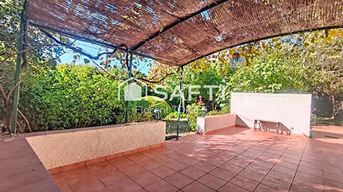 Maison à vendre - Saint-Mandrier-sur-Mer - 6 pièces - 4 chambres