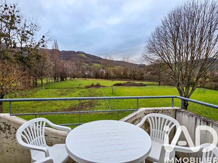 Appartement à vendre - Saint-Geniez-dOlt - 3 pièces - 2 chambres