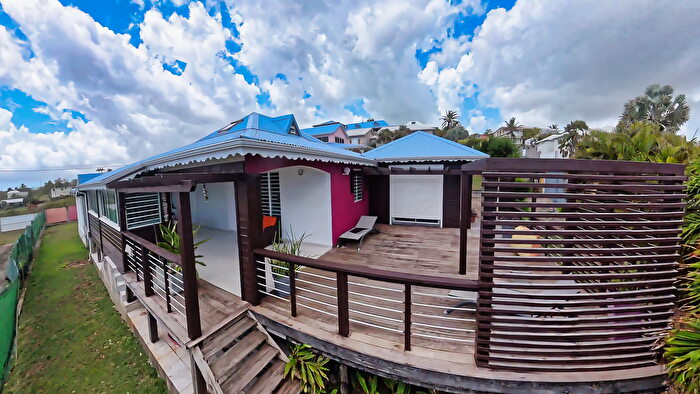 Maison 5 pièces à vendre à Le Moule