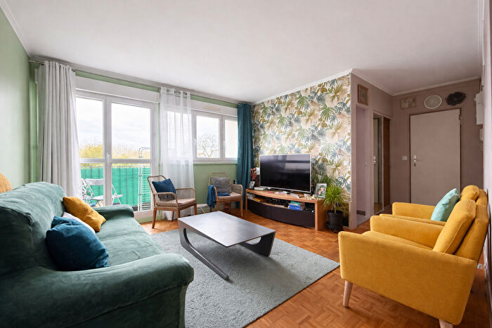 Appartement à vendre - Aubergenville - 3 pièces - 2 chambres