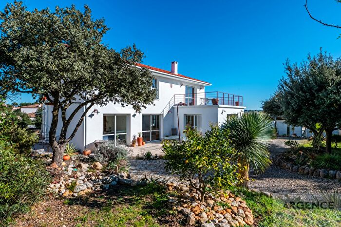 Maison à vendre - Saint-Gély-du-Fesc - 6 pièces - 5 chambres