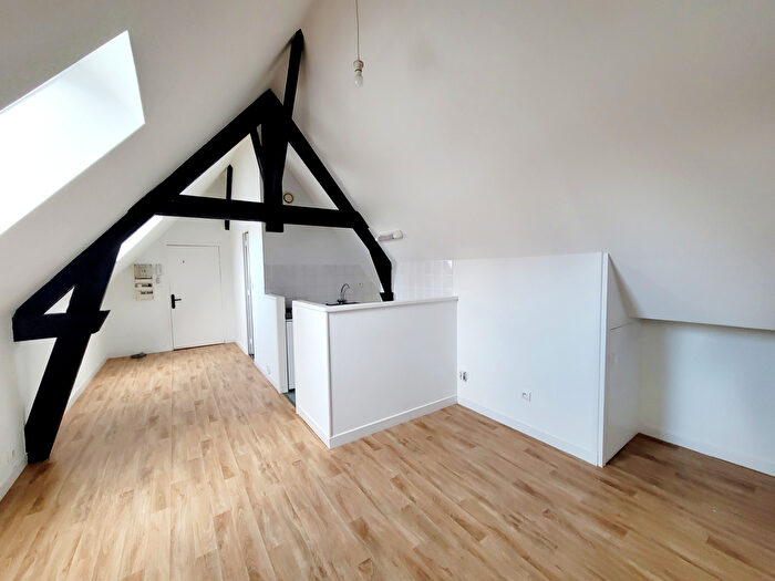 Boulogne-sur-Mer, Basse-ville - Appartement 2 pièces à louer