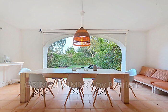 Maison à vendre - Grimaud - 4 pièces - 3 chambres