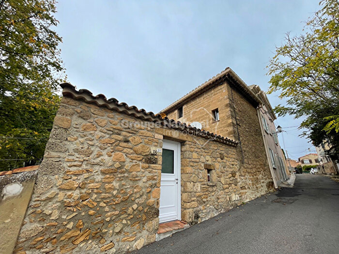 Maison 2 pièces à louer à Entraigues-sur-la-Sorgue