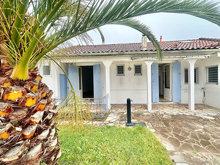 Maison à vendre - La Teste-de-Buch, Centre-ville - 5 pièces - 3 chambres