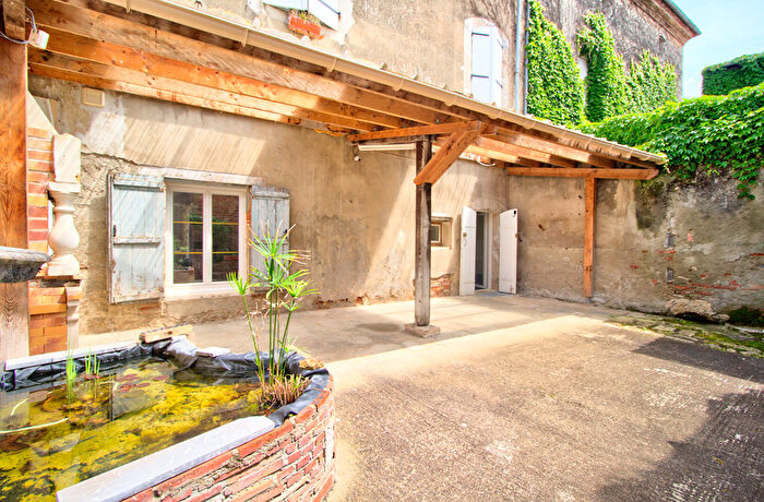 Maison 5 pièces à Layrac, à vendre