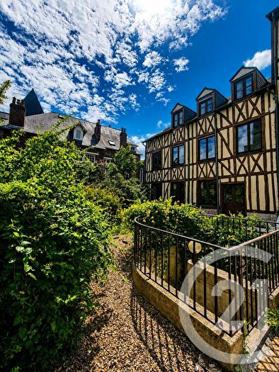 Rouen, Vieux Marché, Cathédrale : Appartement 3 pièces à vendre