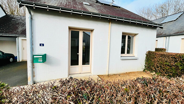 Maison à vendre - Noyant-la-Gravoyère - 3 pièces - 1 chambre