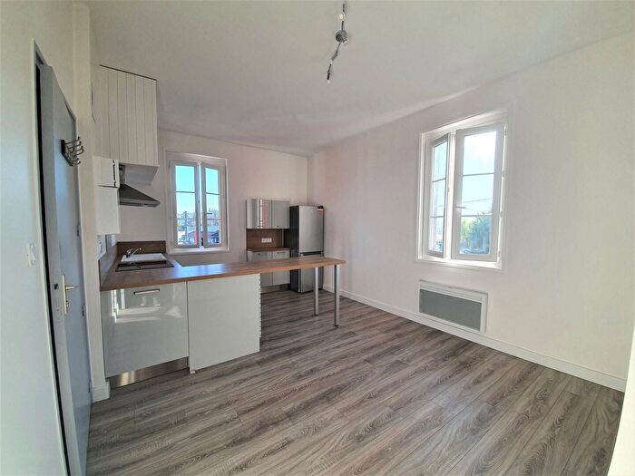 Saint-Palais - Appartement 3 pièces à louer