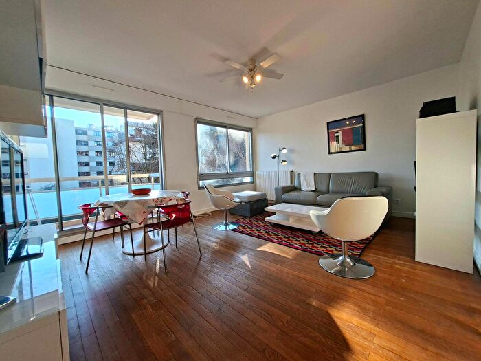 Appartement à louer - Lyon e , Saint-Just, Saint-Irénée, Fourvière - 1 pièce