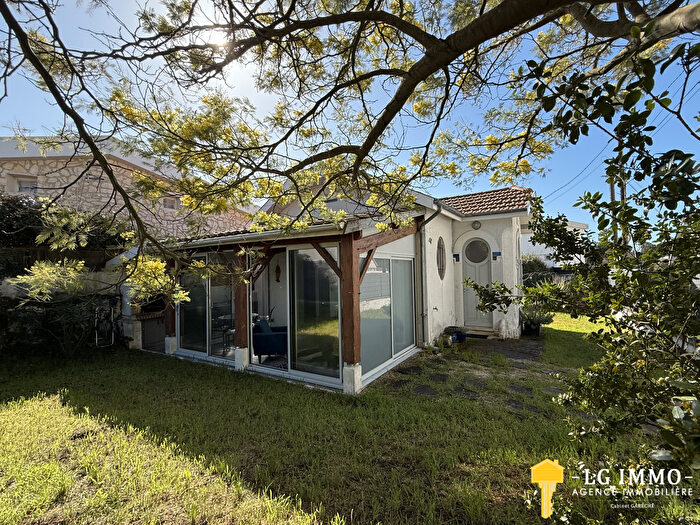 Maison à vendre - Saint-Georges-de-Didonne, Vallières - 4 pièces - 2 chambres