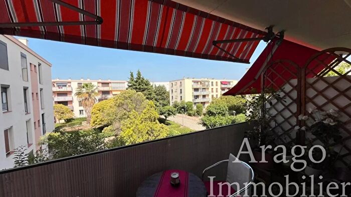 Maisons à vendre et appartements à louer - 1