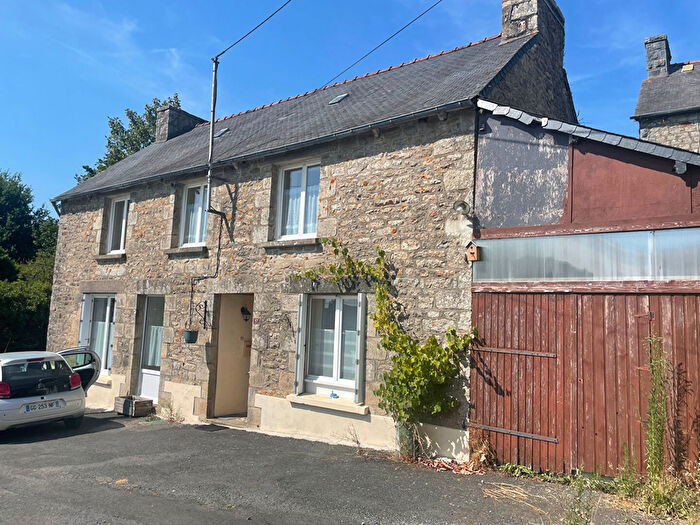 Maison 4 pièces à vendre à Saint-Gouéno