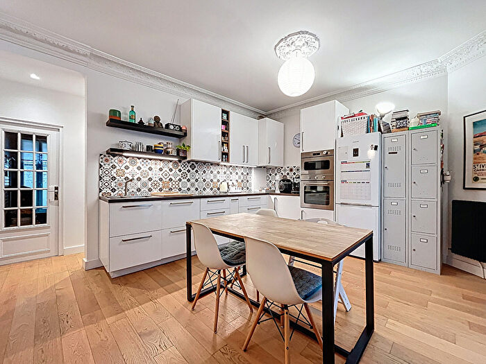 Appartement à louer - Vanves, Hauts-de-Vanves - 3 pièces - 2 chambres