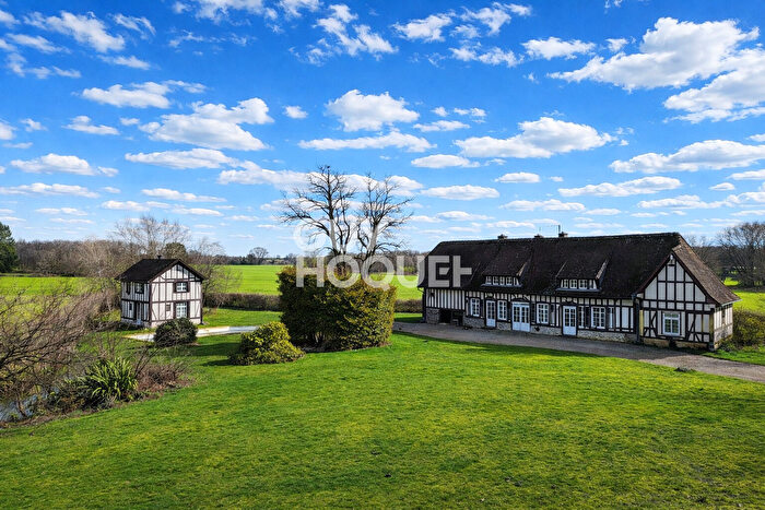 Maison à vendre - Bernay - 6 pièces - 5 chambres