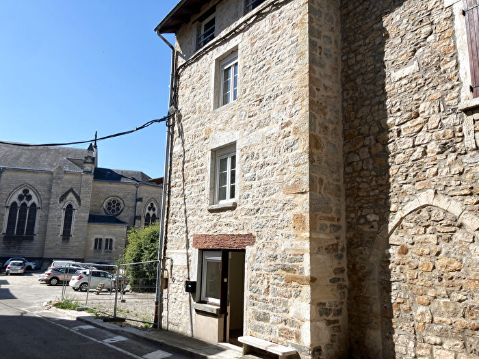 Lagnieu - Maison 4 pièces à vendre
