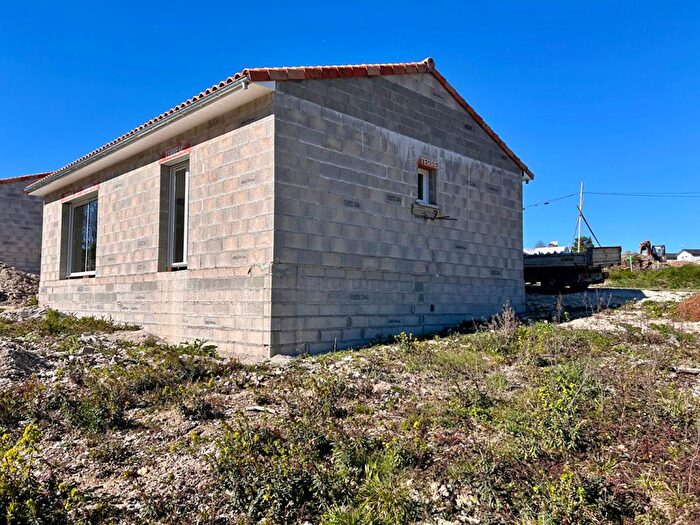 Maison à vendre - Trélissac - 3 pièces - 2 chambres