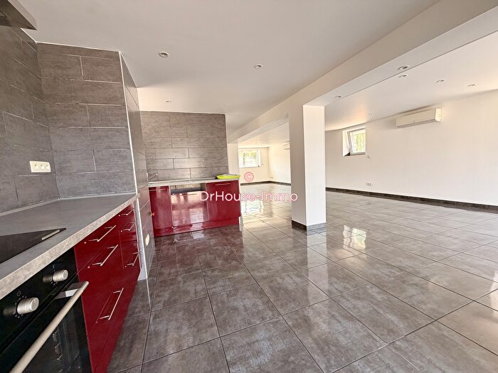 Terrasson-Lavilledieu : Maison 7 pièces à vendre