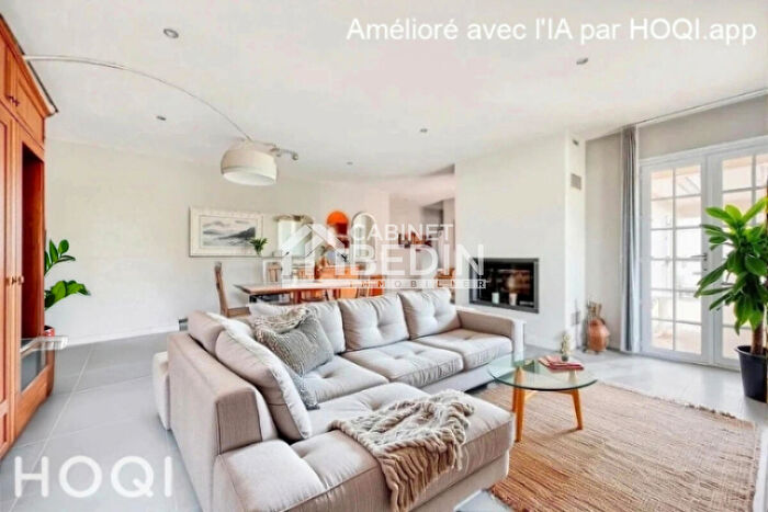 Maison à vendre - Pessac, CCLAPS, La Châtaigneraie - 6 pièces - 4 chambres