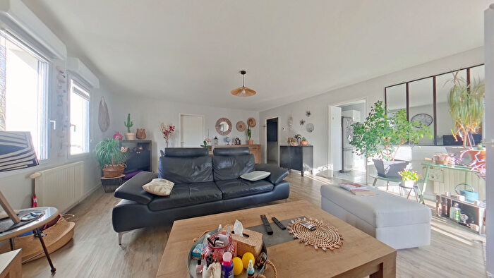 Appartement à vendre - Poitiers, Saint-Eloi, Breuil, Mingot - 4 pièces - 3 chambres