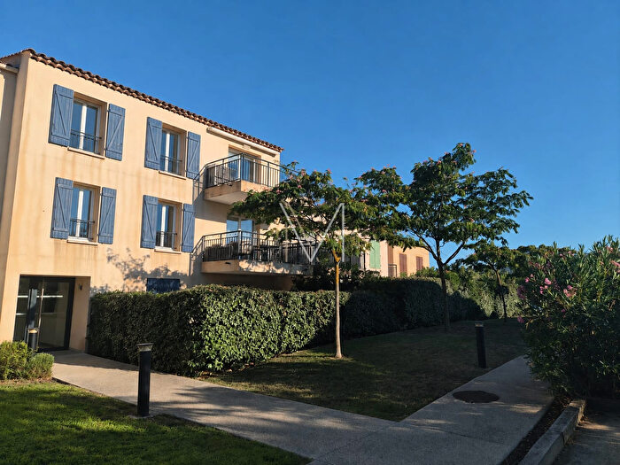Le Plan-de-la-Tour : Appartement 3 pièces à vendre