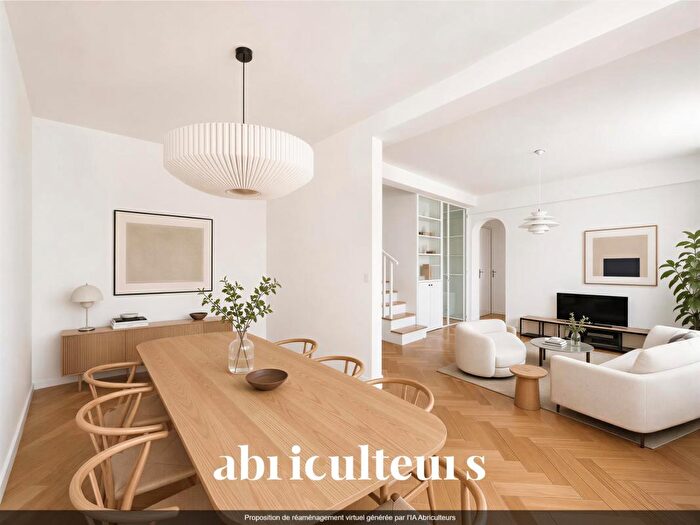 Appartement 4 pièces à vendre - Puteaux, Vieux Puteaux