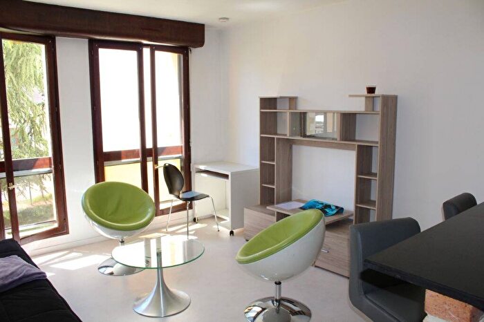 Appartement à louer - Saint Julien-Darnus, Auxerre - 1 pièce