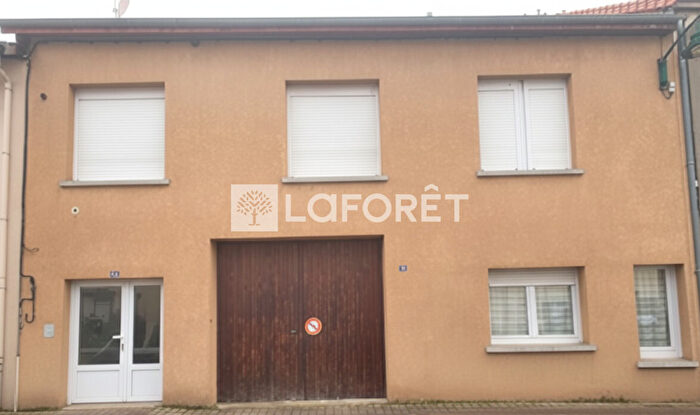 Appartement à vendre - Saint-Martin-la-Sauveté - 3 pièces - 2 chambres