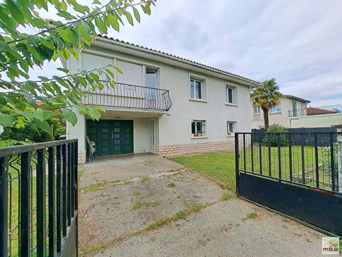 Maison à vendre - Saint-Michel - 6 pièces - 3 chambres