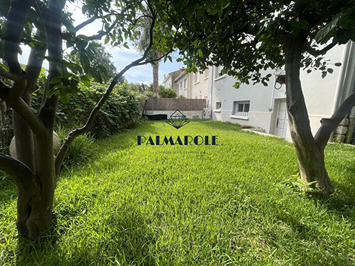 Maison à vendre - Perpignan, Les Platanes - 6 pièces - 4 chambres