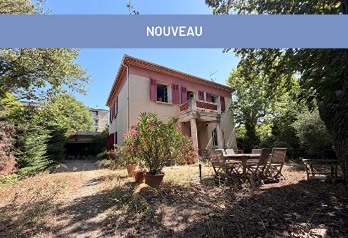 Aix-en-Provence - Maison 6 pièces à vendre