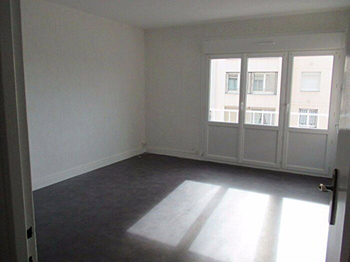 Appartement à louer - Abattoirs, Dijon - 3 pièces - 2 chambres