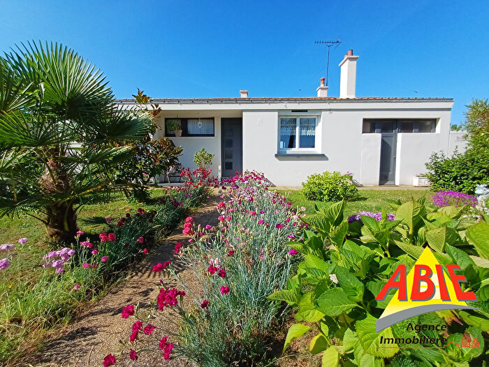 Maison à vendre - Saint-Martin-des-Fontaines - 4 pièces - 3 chambres