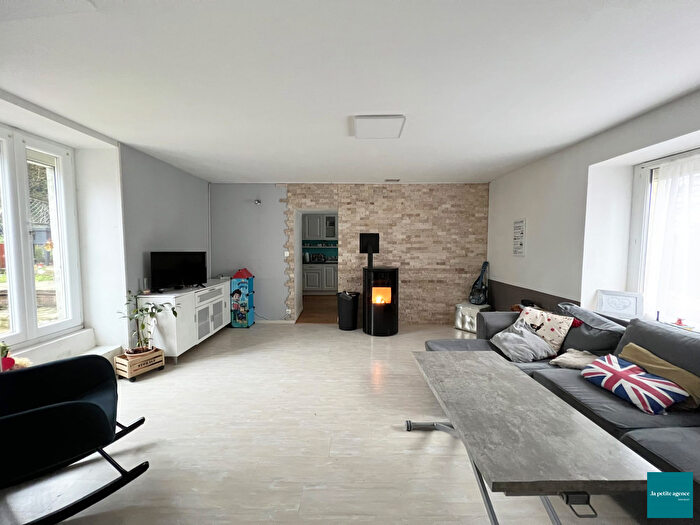 Maison à vendre - Ouffières - 5 pièces - 3 chambres