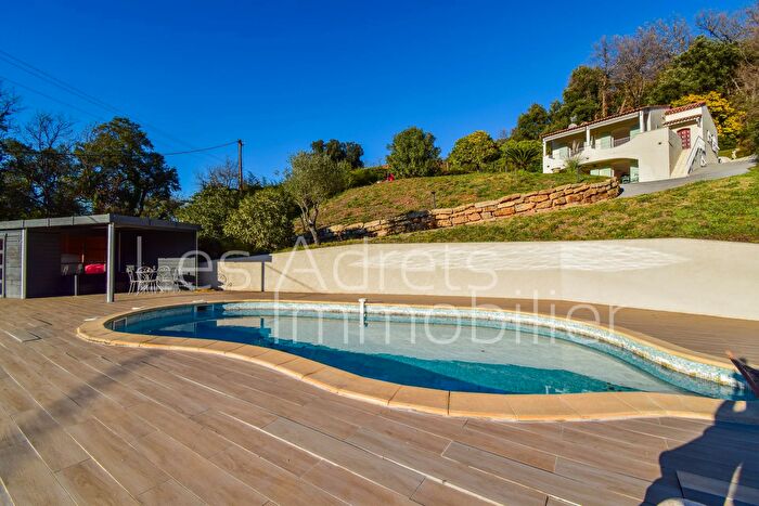 Maison à vendre - Les Adrets-de-lEstérel - 5 pièces - 3 chambres