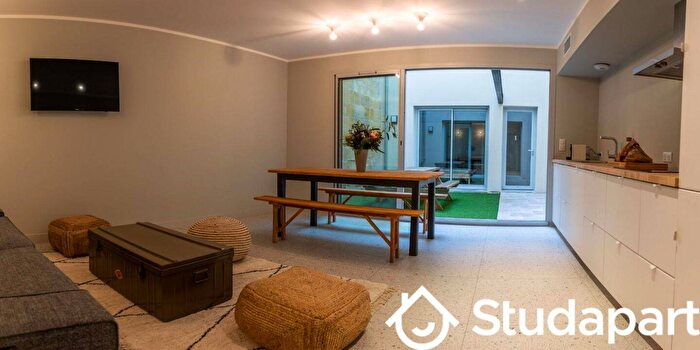 Appartement à louer - Bordeaux Sud - 1 pièce - 1 chambre