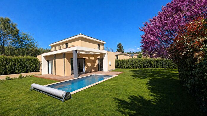 Maison 5 pièces à Aix-en-Provence, Jas de Bouffan, à vendre