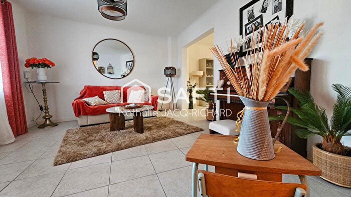 Maison à vendre - Bergerac, Centre-ville - 7 pièces - 3 chambres